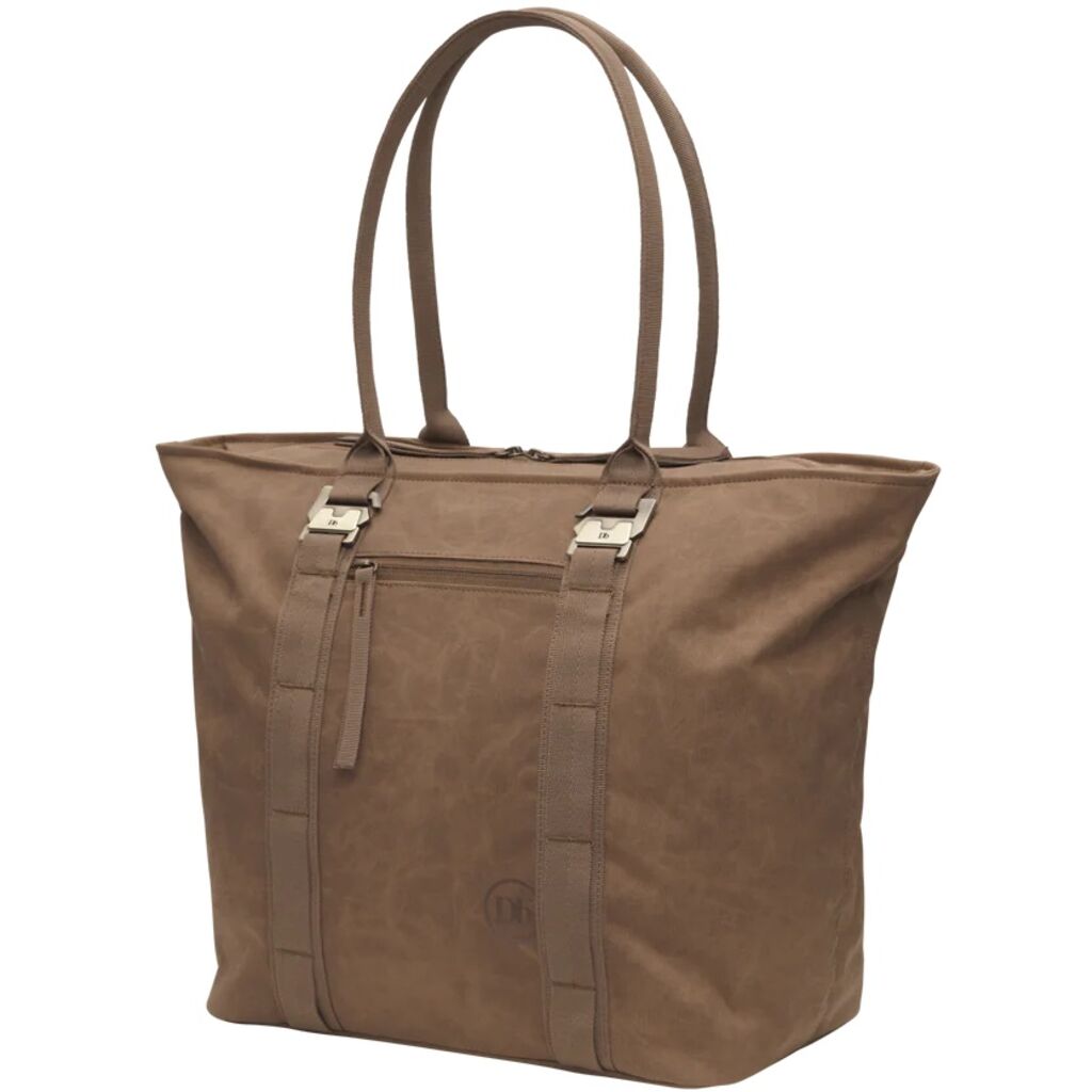 Db Journey Essential Tote 25L Db x Sage & Alana Brown – Sportique
