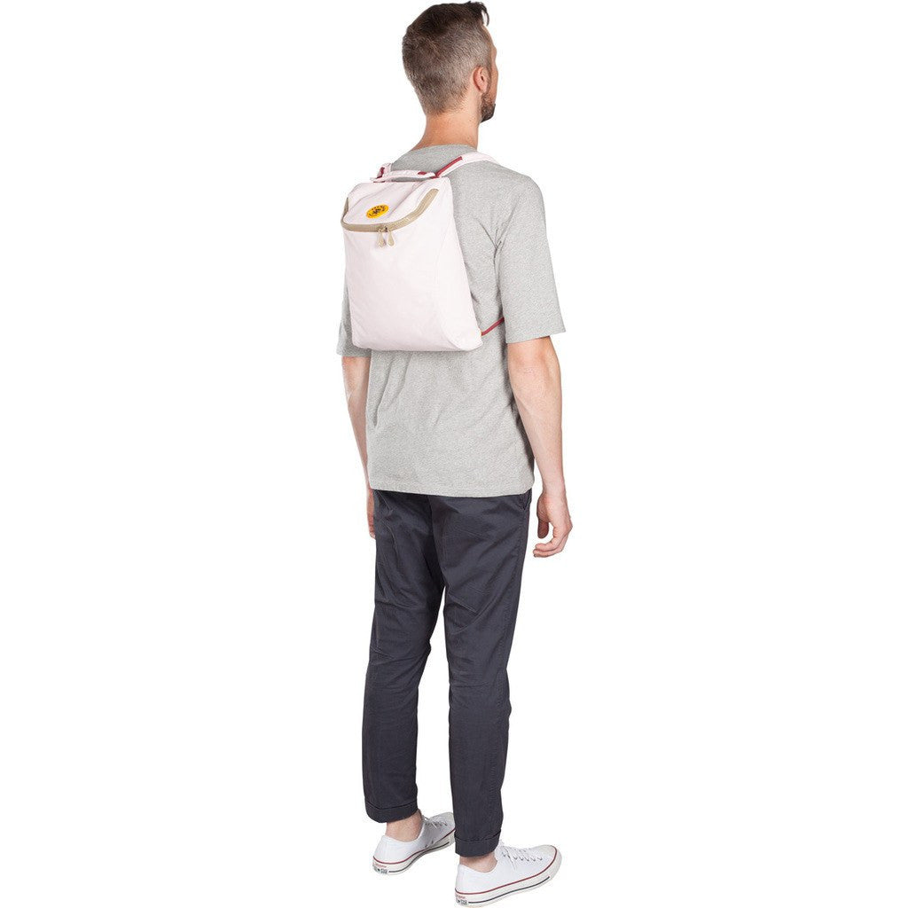 Crumpler Fang Backpack Galah FNG001-I04G40 – Sportique