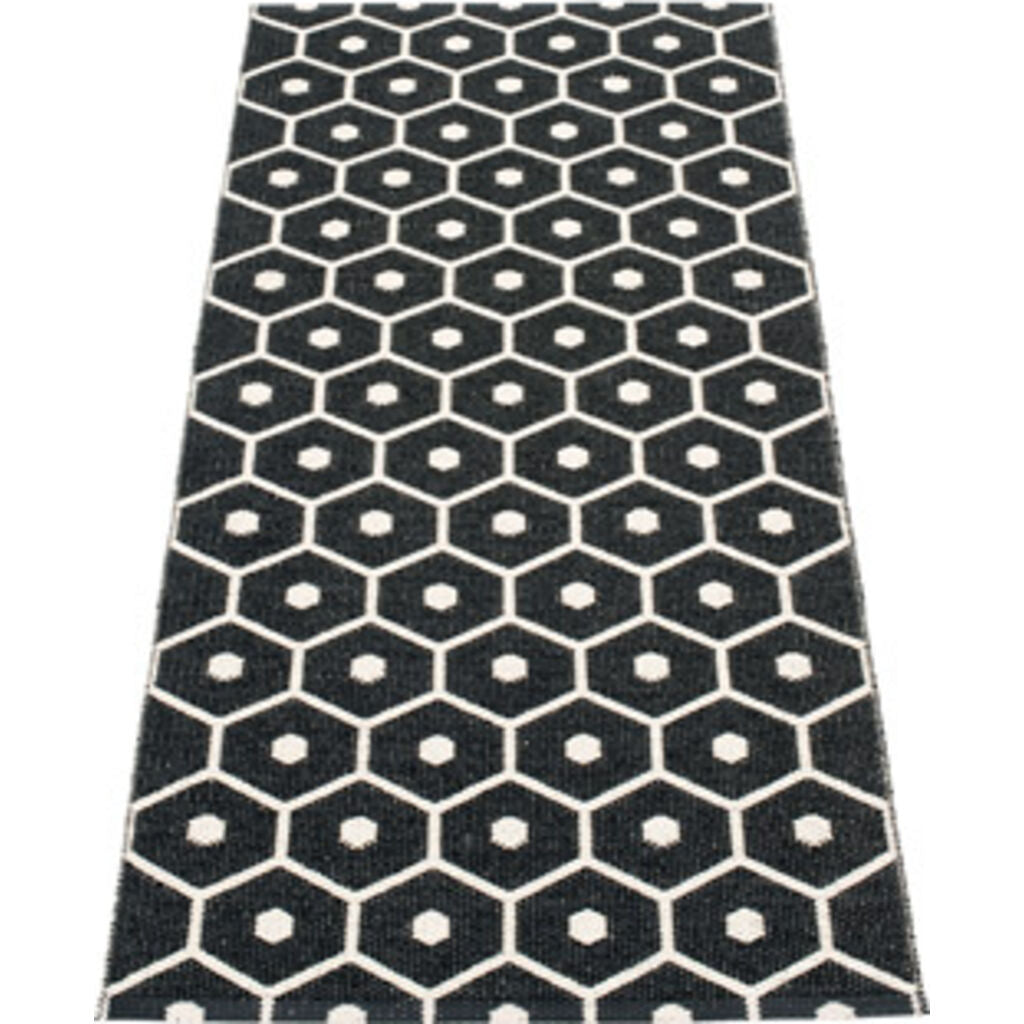 Pappelina Honey Woven Rug – Sportique