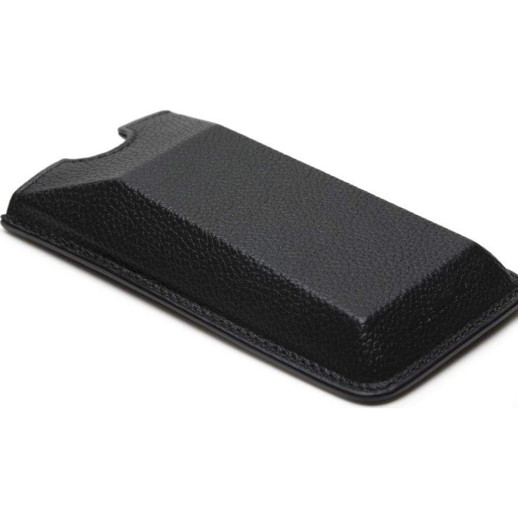 Punkt. MP02 Leather Phone Case | Black – Sportique